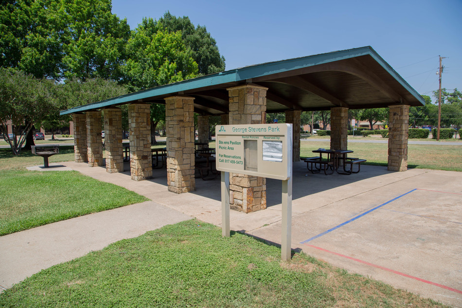 George Stevens Park | City of Arlington, TX